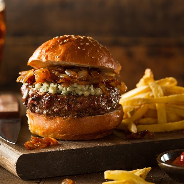 Recettes de chefs | Burger au bleu d'Auvergne | METRO
