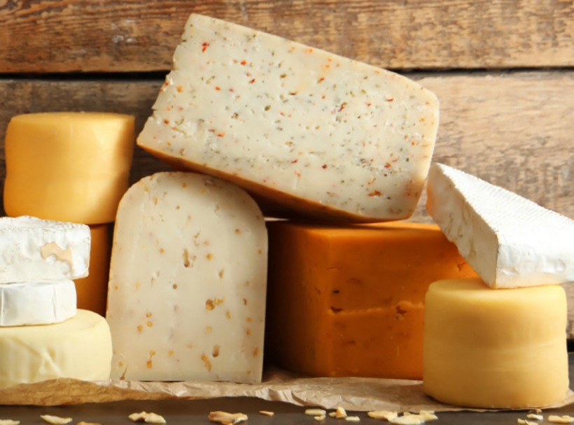 Formaggi, formaggi freschi, di capra, varie stagionature | METRO Italia